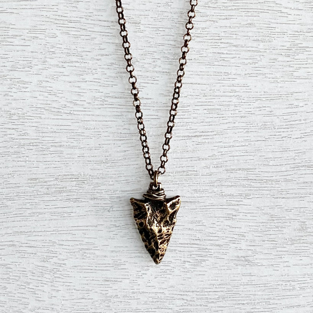 Le Monde Bronze Arrowhead Chain Necklace – SOULZA AUSTRALIA